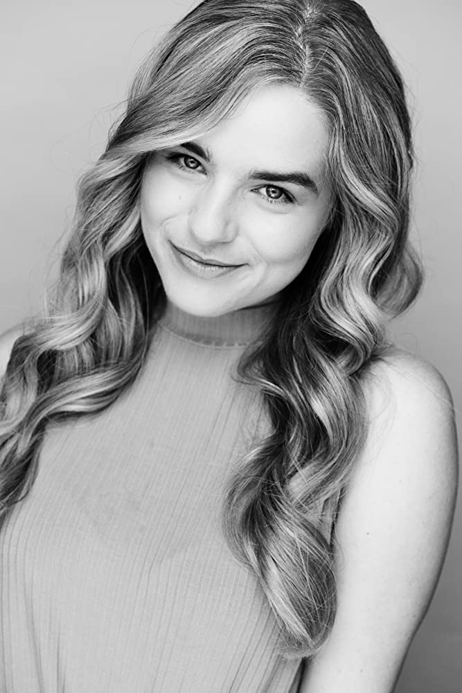 Picture of Taylor Lyons