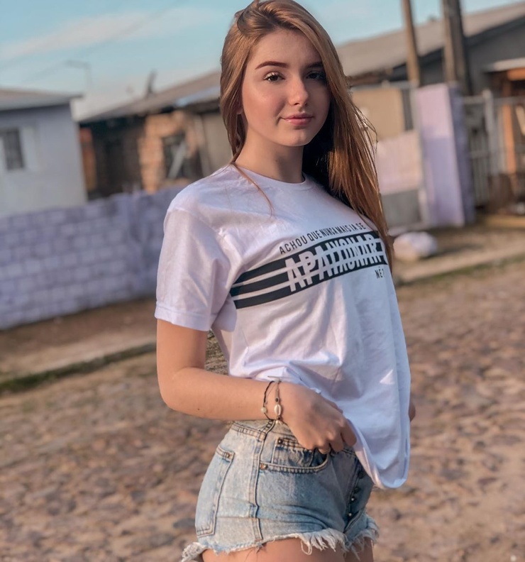 Picture of Feeh Hanzen