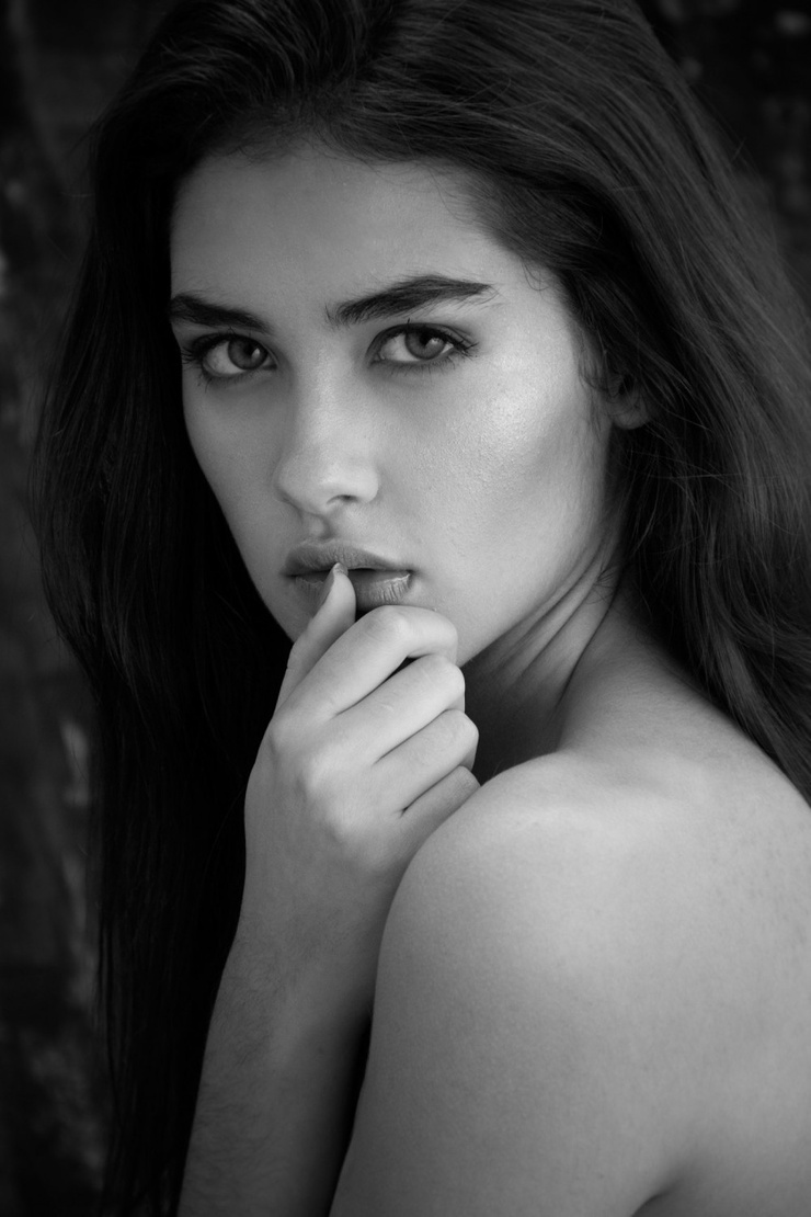 Picture of Julie Angel