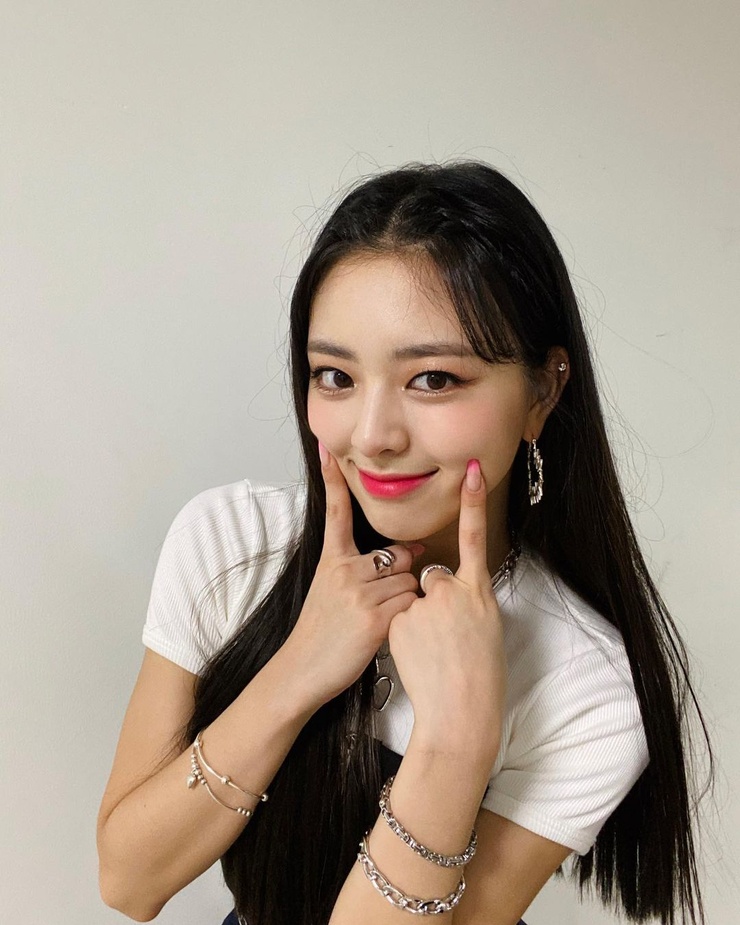 Picture Of Yuna Itzy