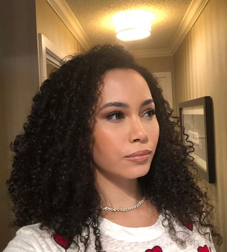 Picture of Madeleine Mantock