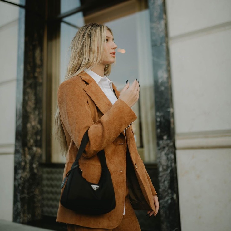 Picture of Madison Lewis