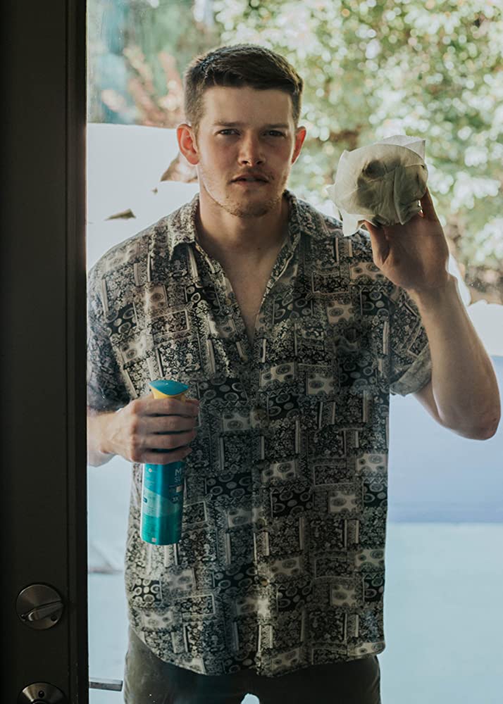 Alex MacNicoll picture