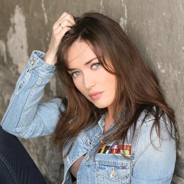 Image of Elsa Esnoult