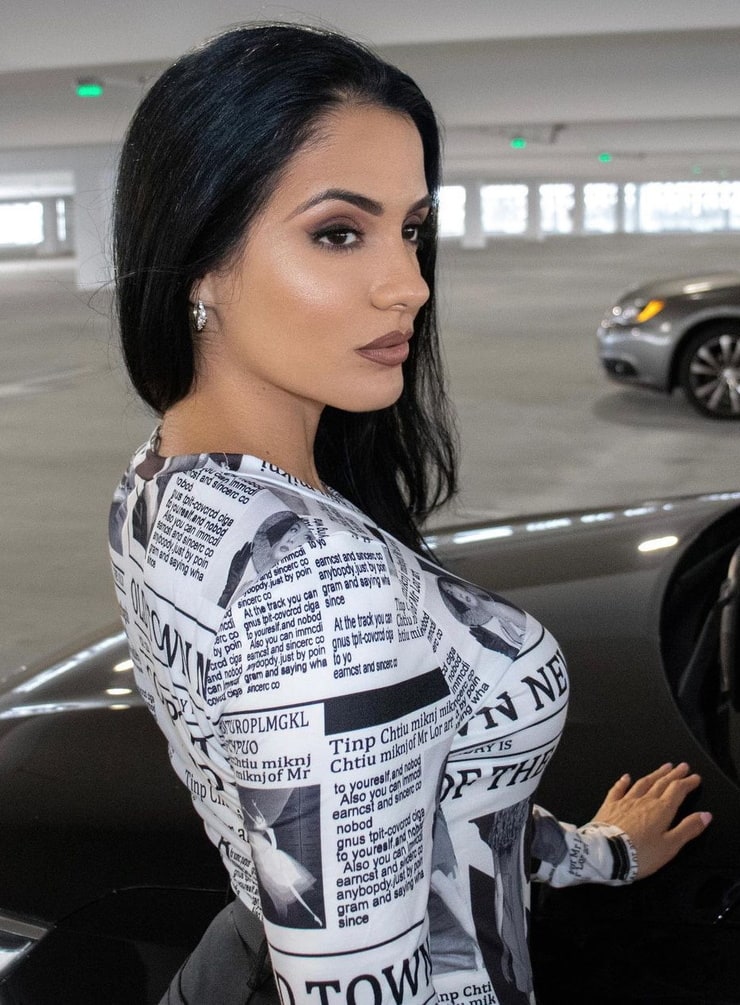 Picture of Paola Duque