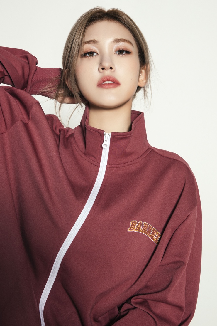 Picture of Jeon So Mi