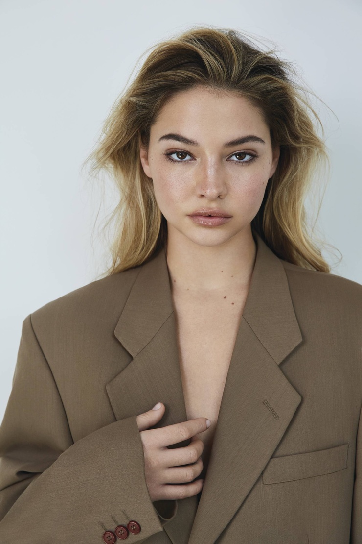 Picture of Madelyn Cline