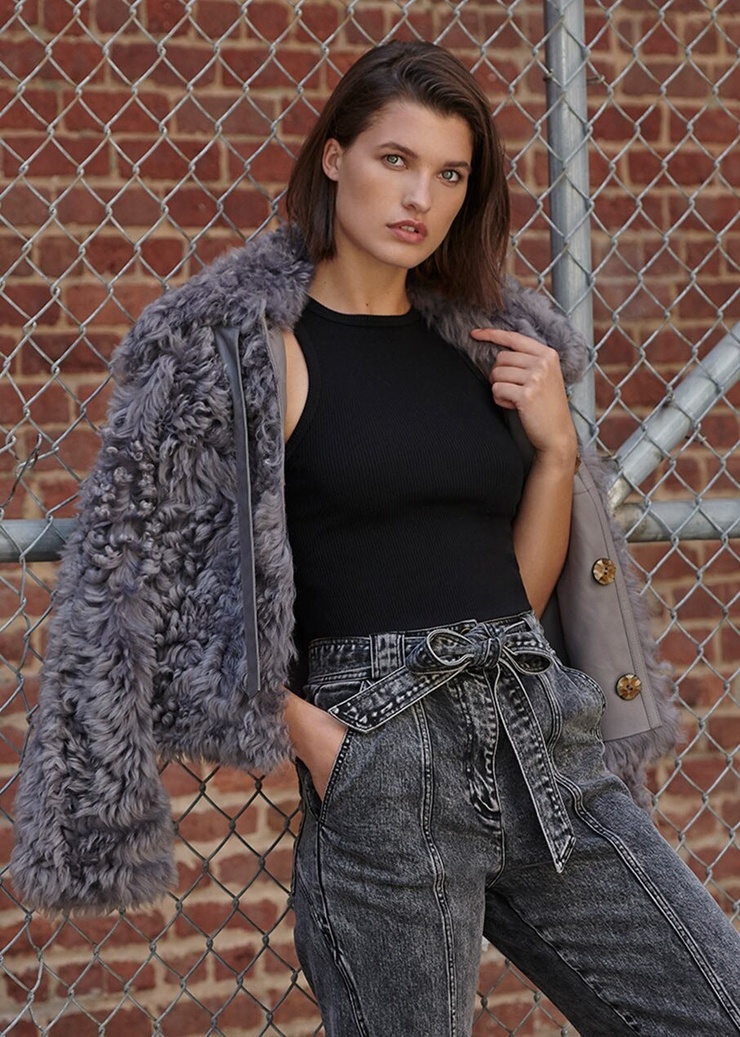 Picture of Julia van Os