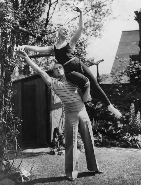 Harold Turner, Mary Honer