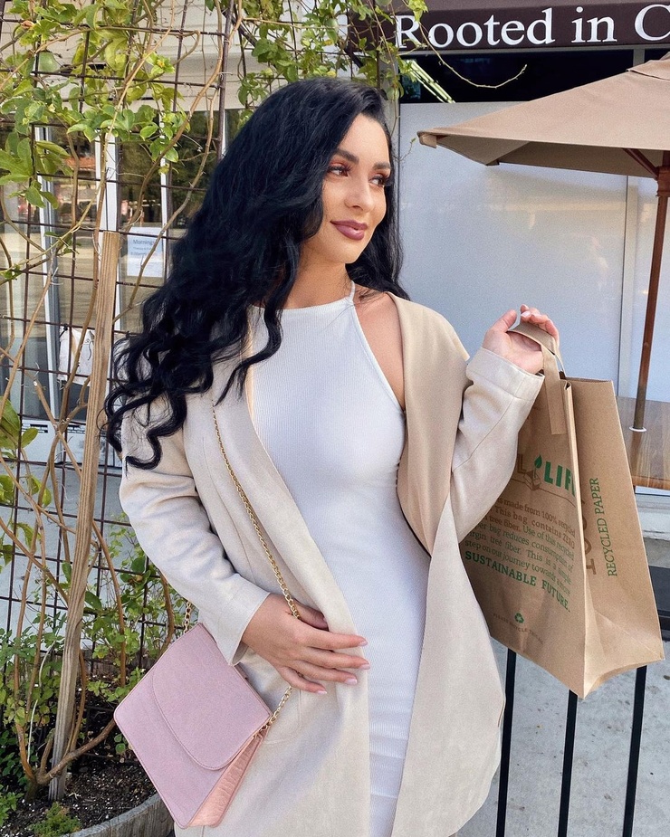 Viktoria Kay picture