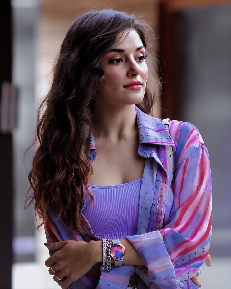 Picture of Hande Erçel