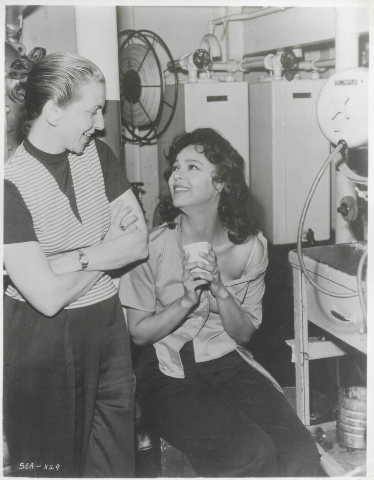 Virginia Stone, Dorothy Dandridge