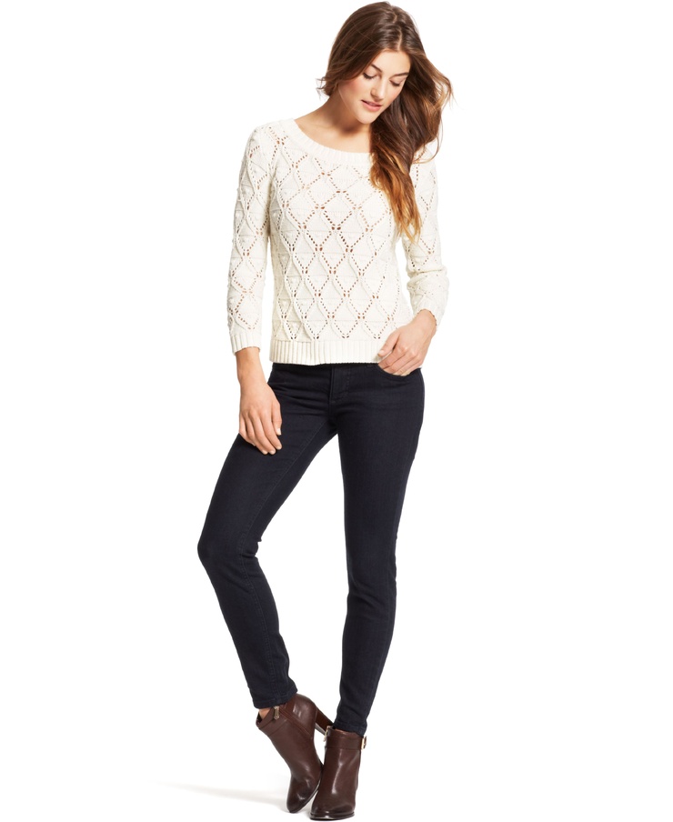 Alexandra Knight image