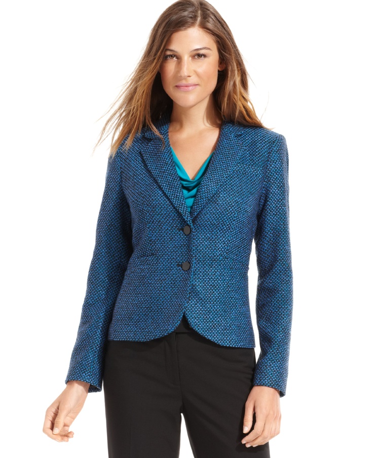 Picture of Alexandra Knight