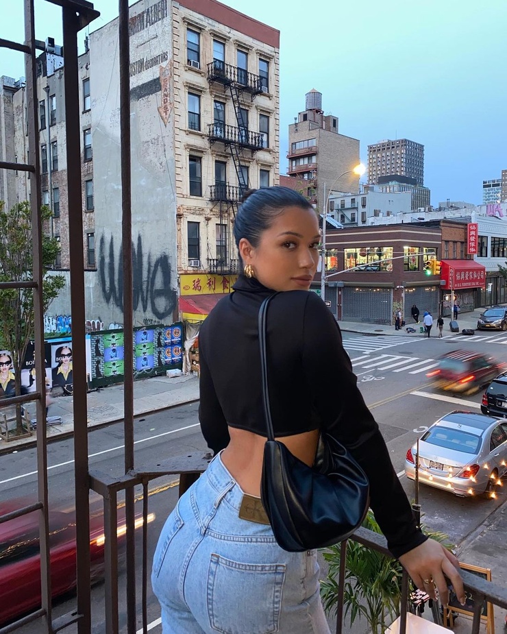 Picture of Julia Kelly