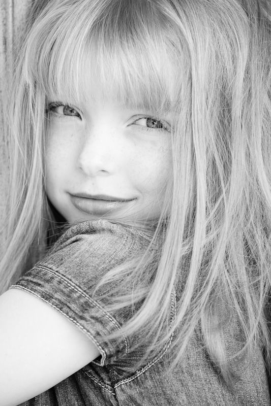 Picture of Mackenzie Brooke Smith