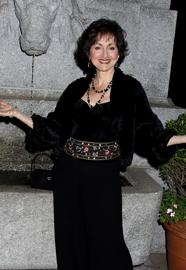 Robin Strasser image