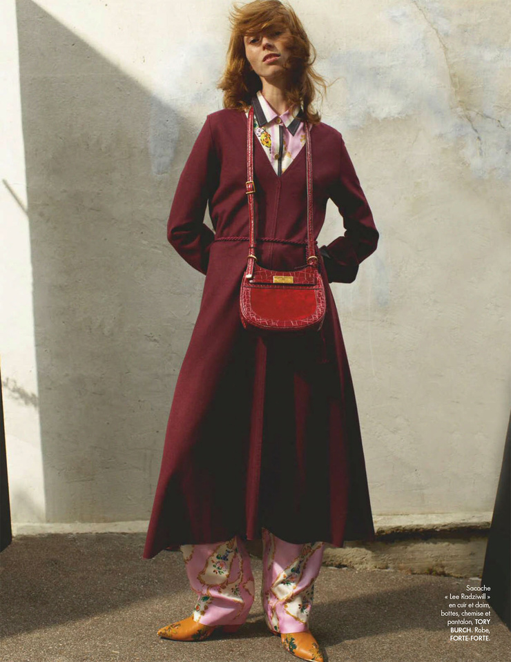 Laura Beuger picture