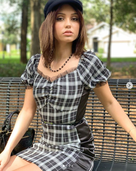 Maya Waverly image