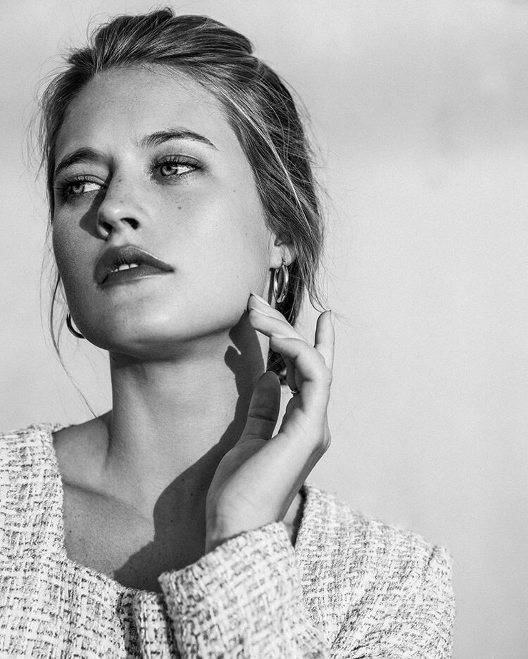 Hailey Carlson image