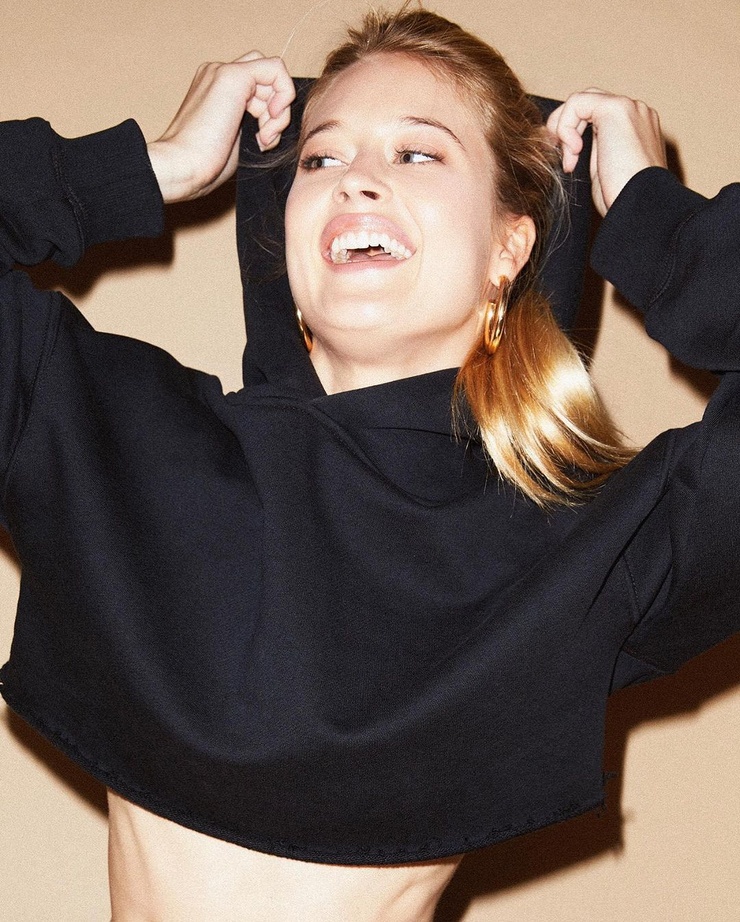 Image of Hailey Carlson