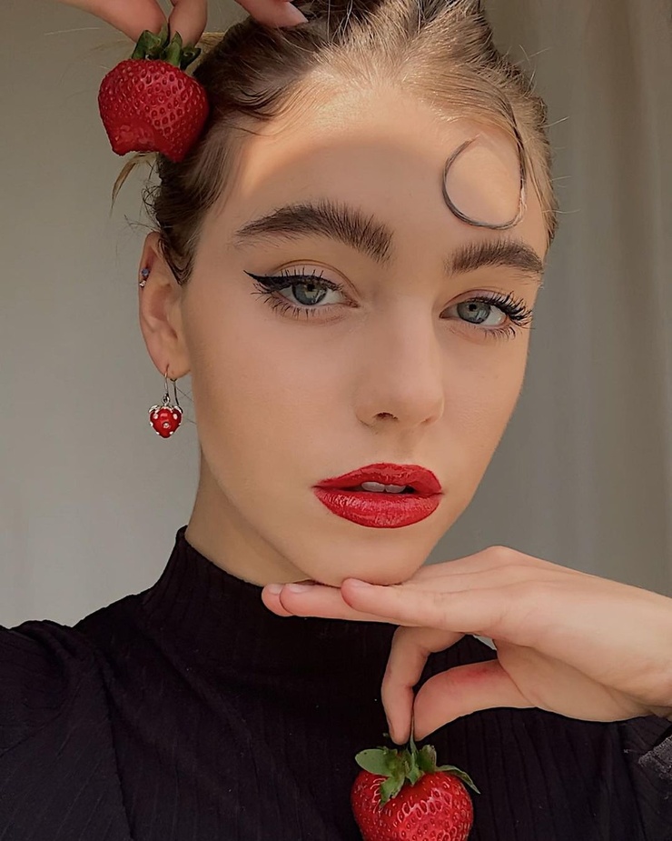 Picture of Sarah Abshire