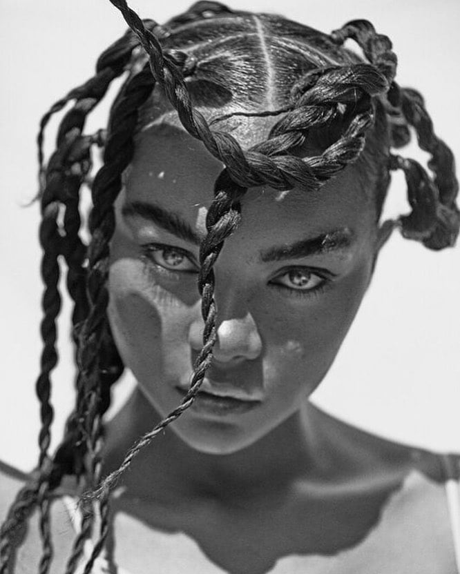 Picture of hailey long