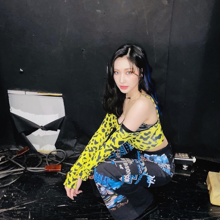 Jinny. image