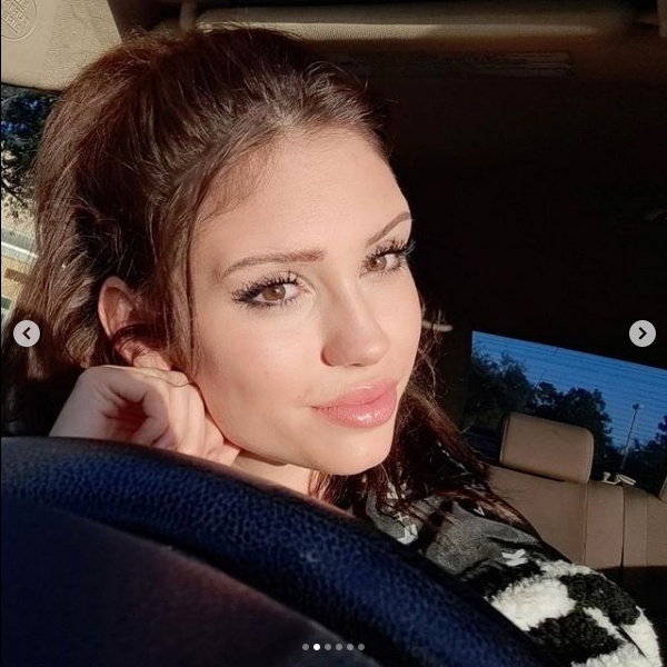 Picture of Maya Waverly