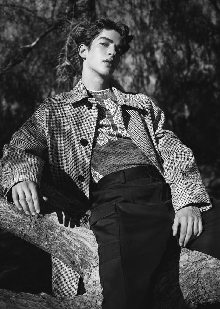 Picture of Manu Rios