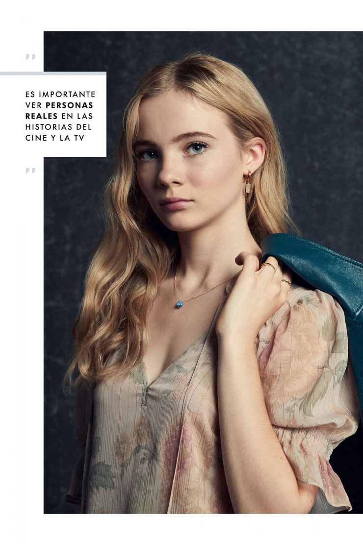 Freya Allan Picture