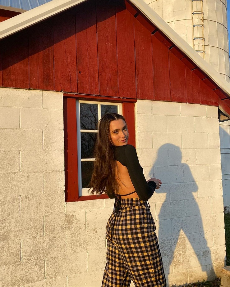 Picture of Hannah Meloche