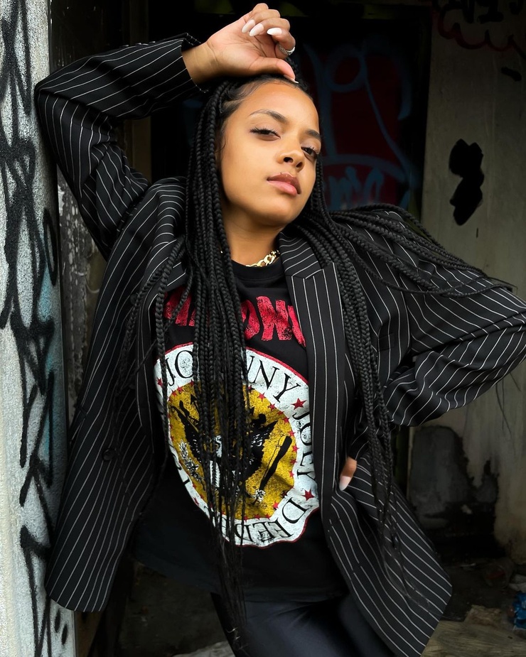 Picture of Cortney Elise