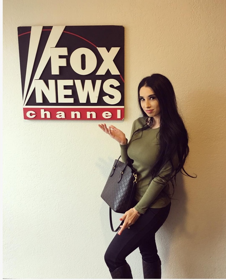 Picture of Paris Dylan