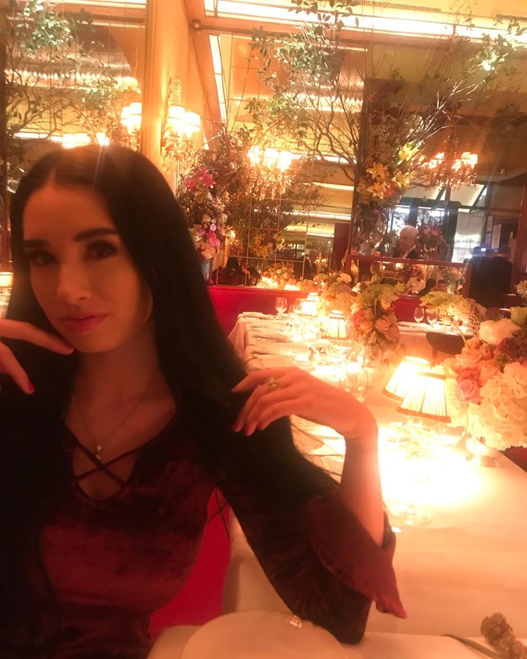 Picture of Paris Dylan