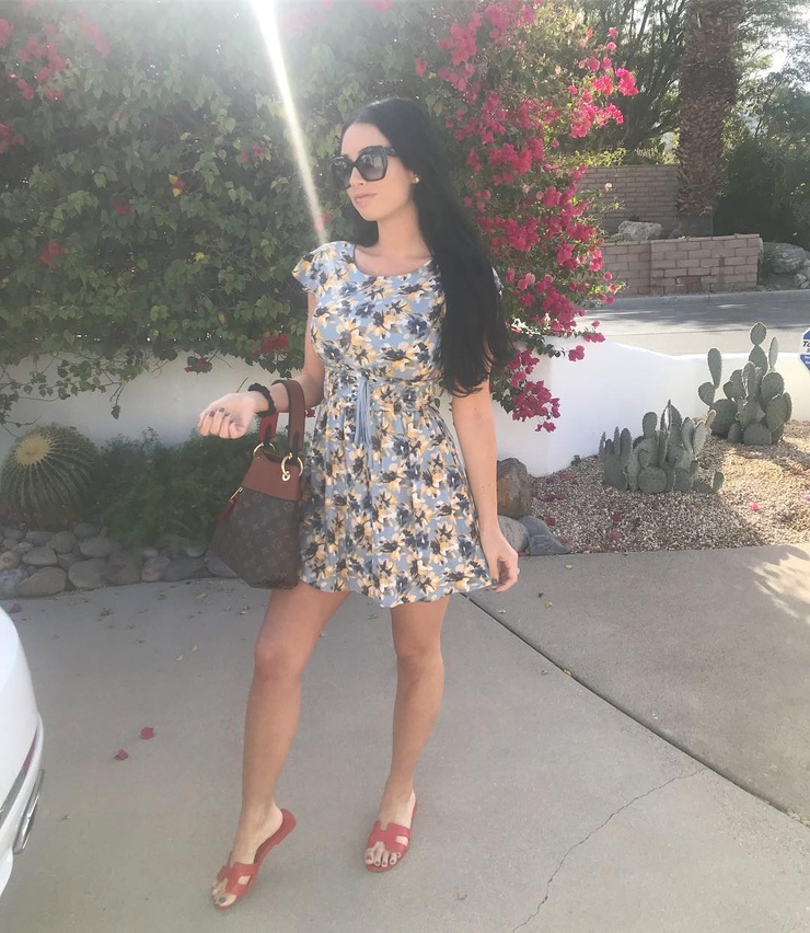 Picture of Paris Dylan