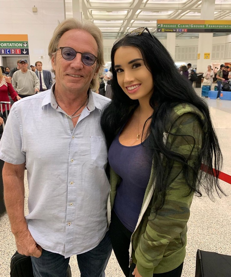 Picture of Paris Dylan