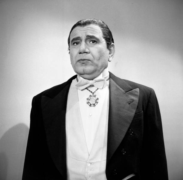 Phil Silvers, Joe E. Ross