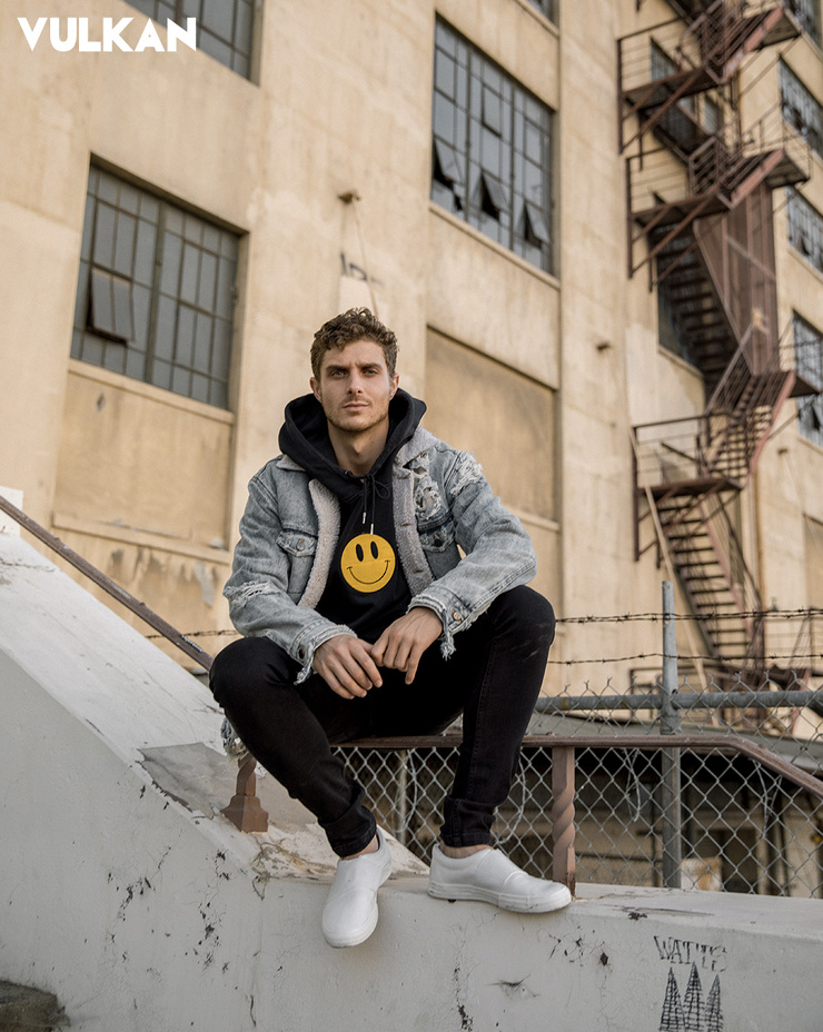 Picture of Alex Cubis