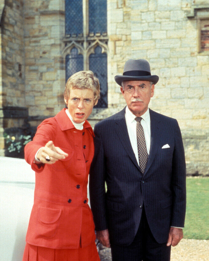 Nancy Kulp, Raymond Bailey