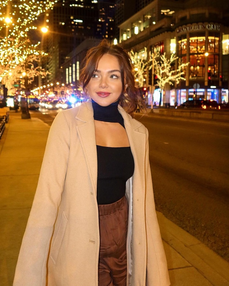 Image of Oana Gregory