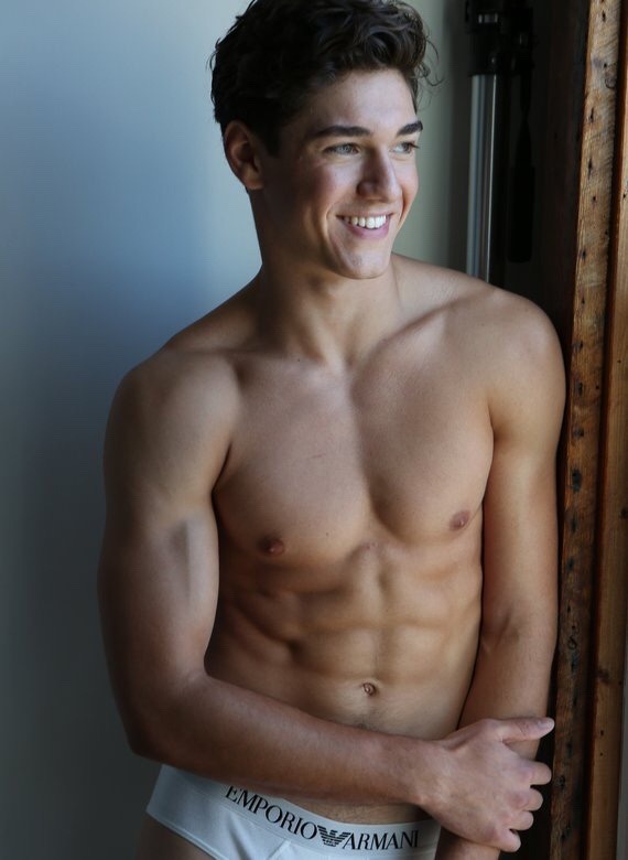 Image of Belmont Cameli