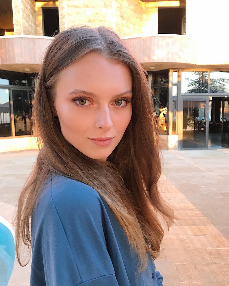 Picture of Elina Nikitina