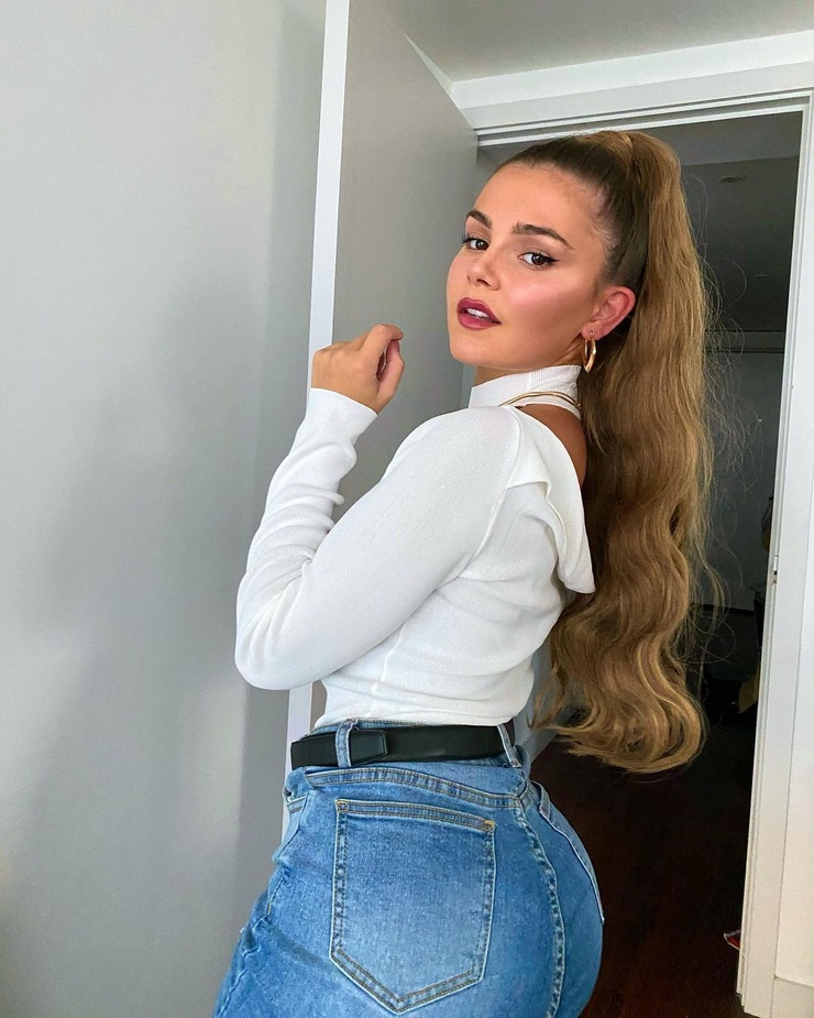 Picture of Kate Taylor