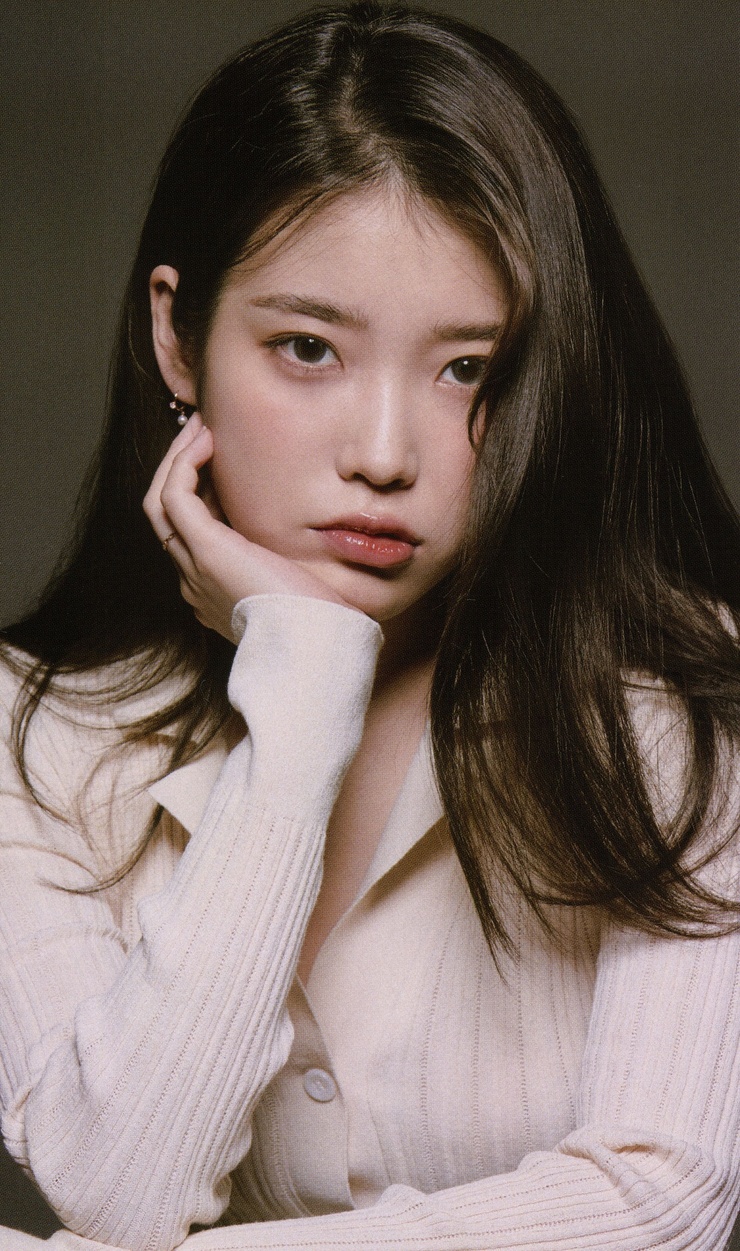 Picture of IU