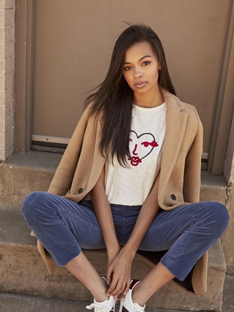 Picture of Alexis Johnson