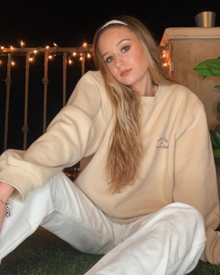 Picture of Riley Lewis