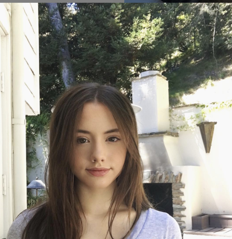 Picture of Lily Mo Sheen