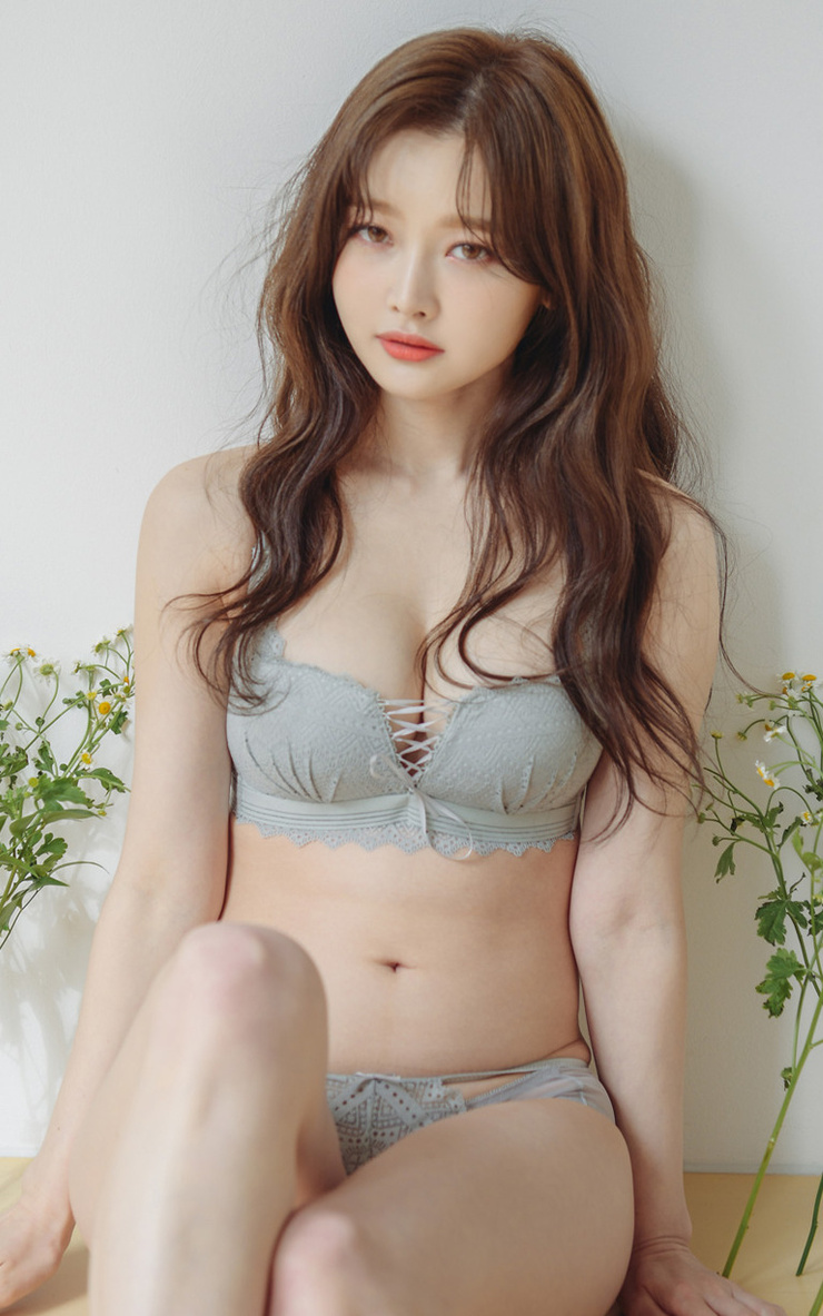Picture of Kim Hee Jung