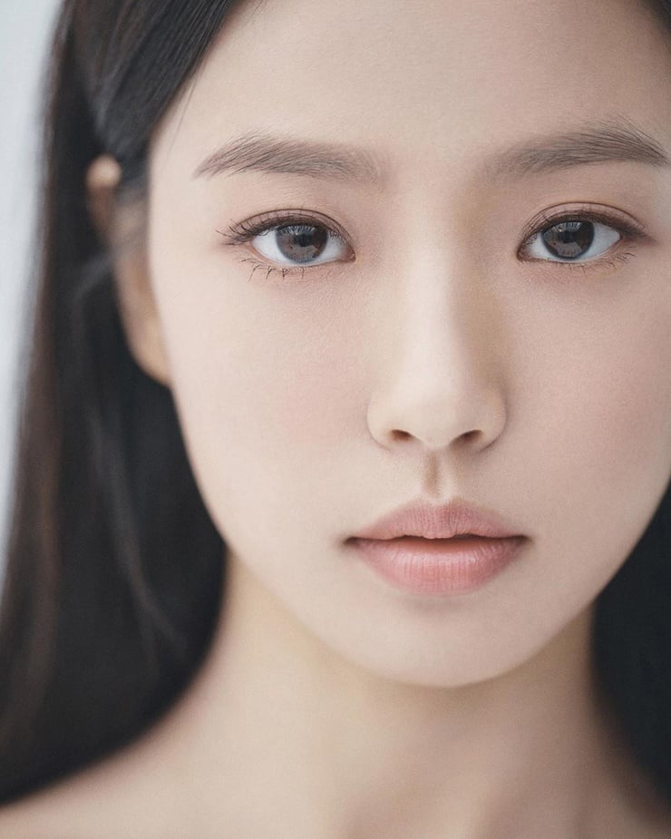 Picture of Go Min-Si